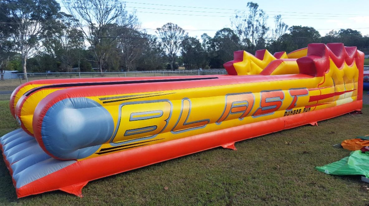 Large Horizontal Bungee Run - Jubilee Amusements